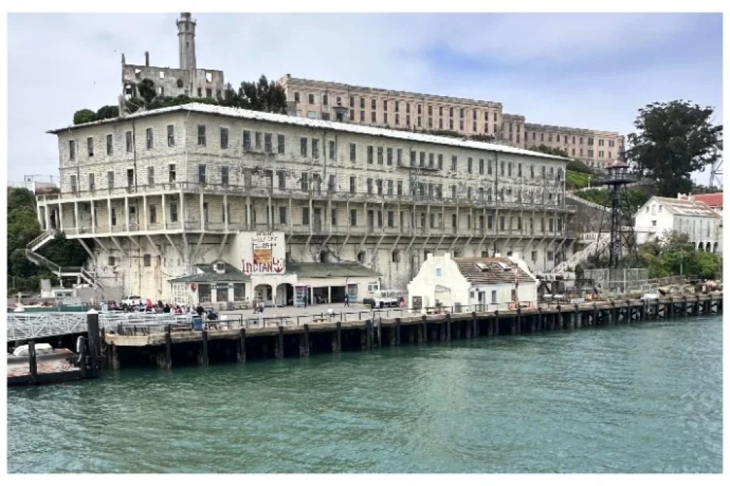 One of the last living Alcatraz prisoners opens up about life behind ...