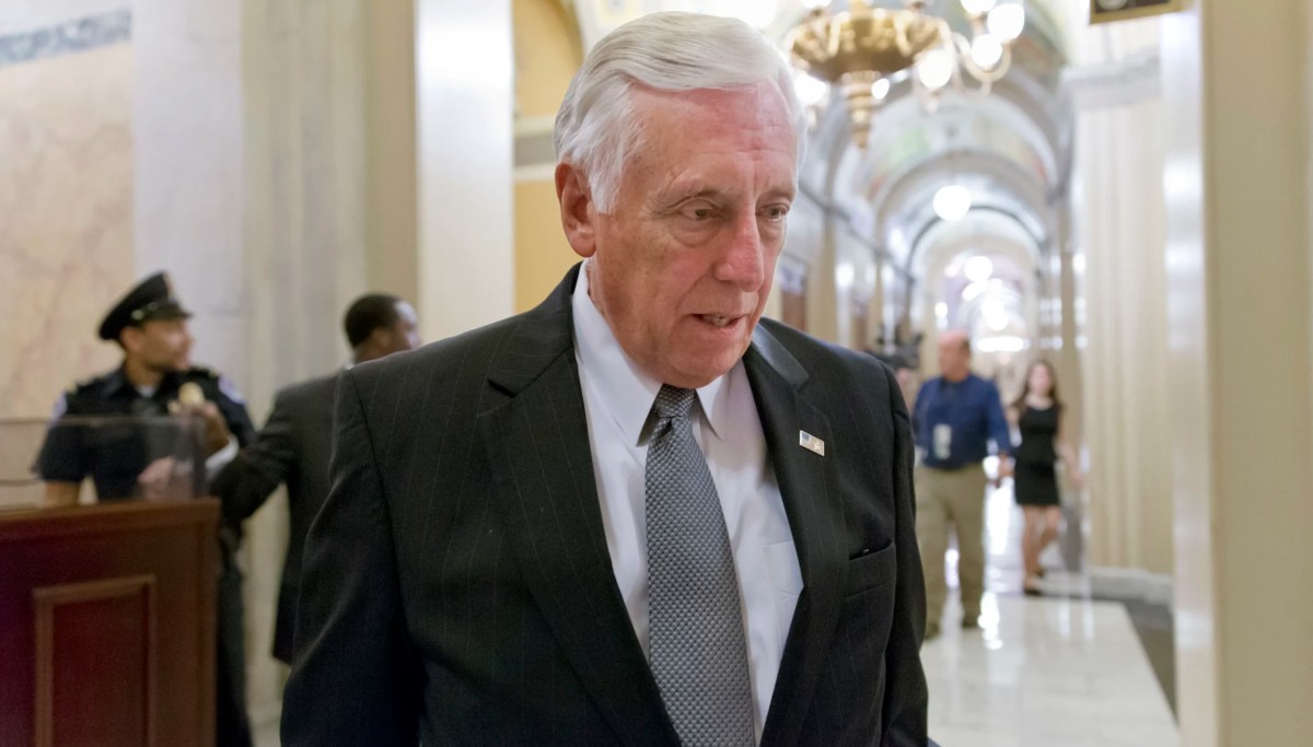 Steny Hoyer, 85, gets primary challenge from millennial making age an issue