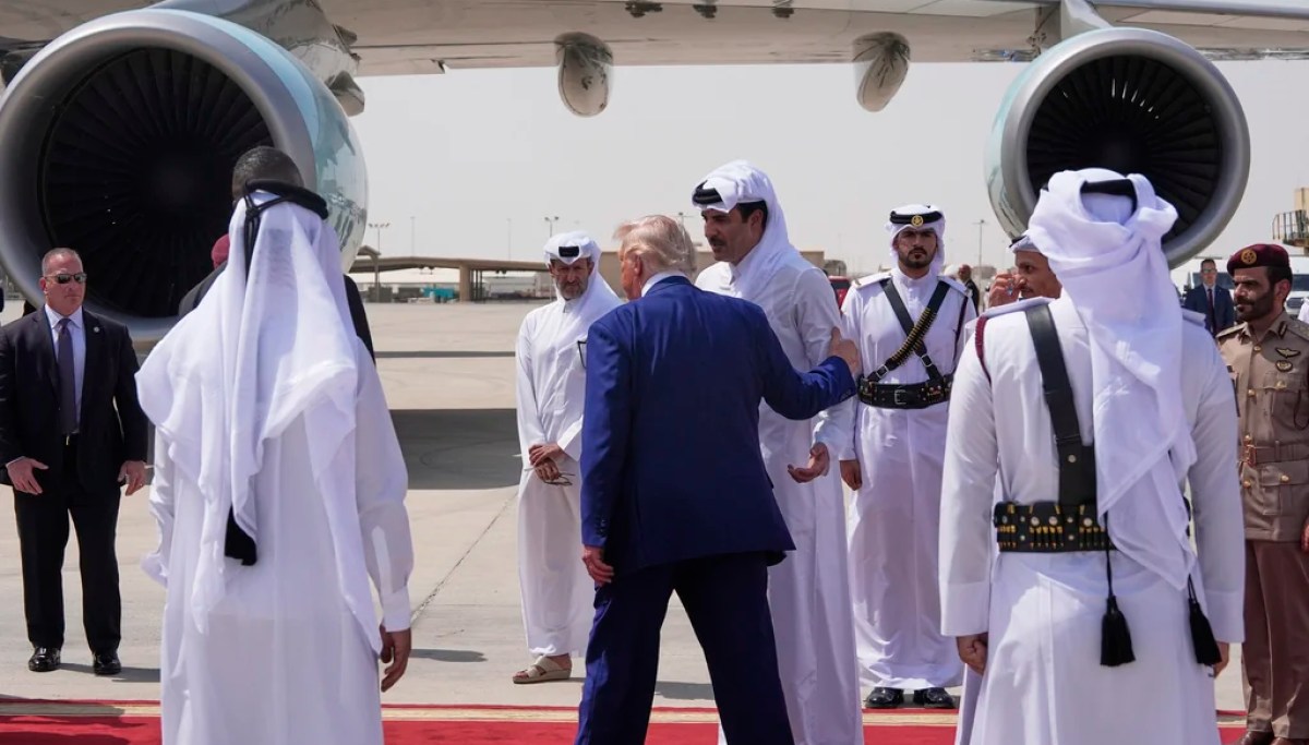 Qatar gives Trump red Cybertruck motorcade en route to Doha