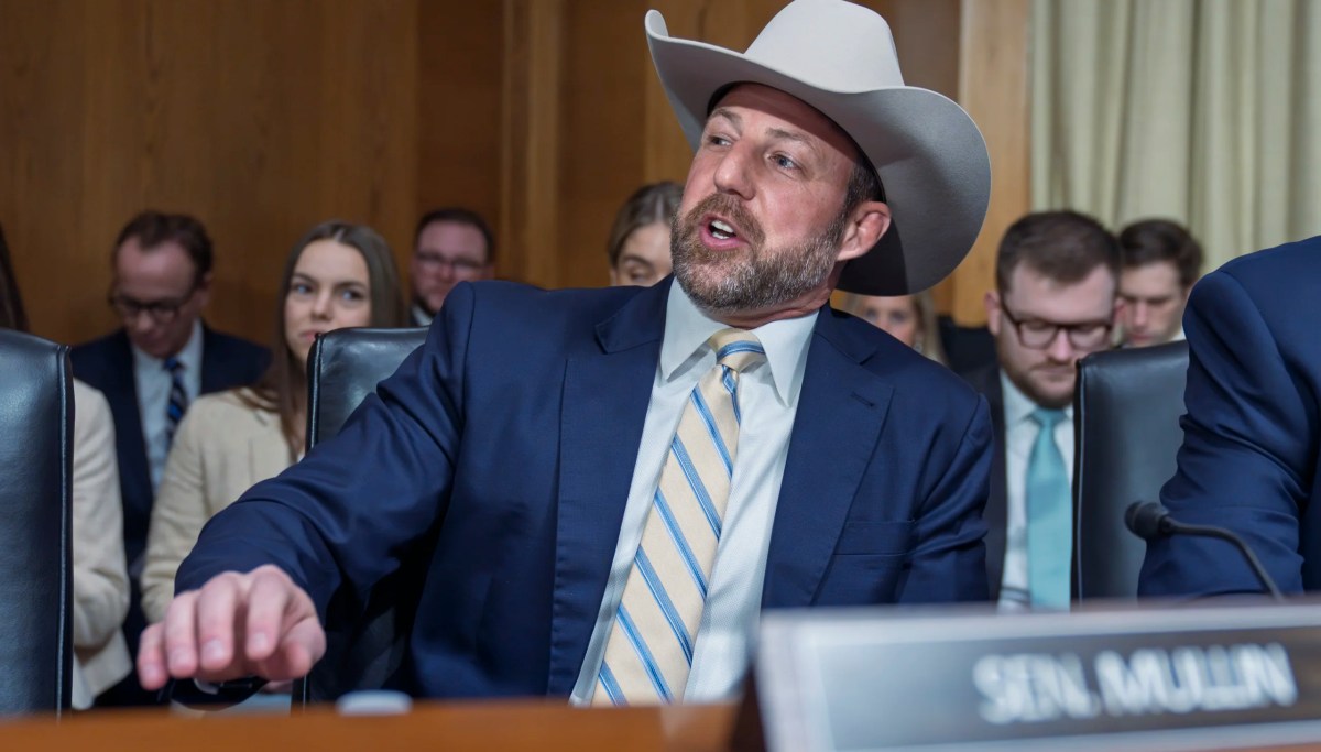 What is the candy desk? Mullin's Senate seat offers sweet spot amid ...