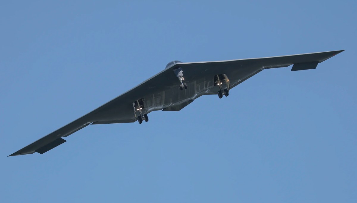 Trump welcomes home B-2 pilots following 'job well done' in Iran