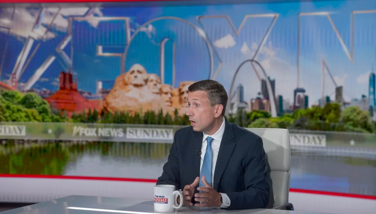 DNC losing money and dealing with internal 'mess' under Ken Martin
