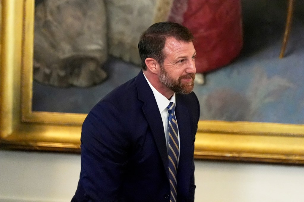 Markwayne Mullin slams Democrats for Trump negativity despite record-high approval rating