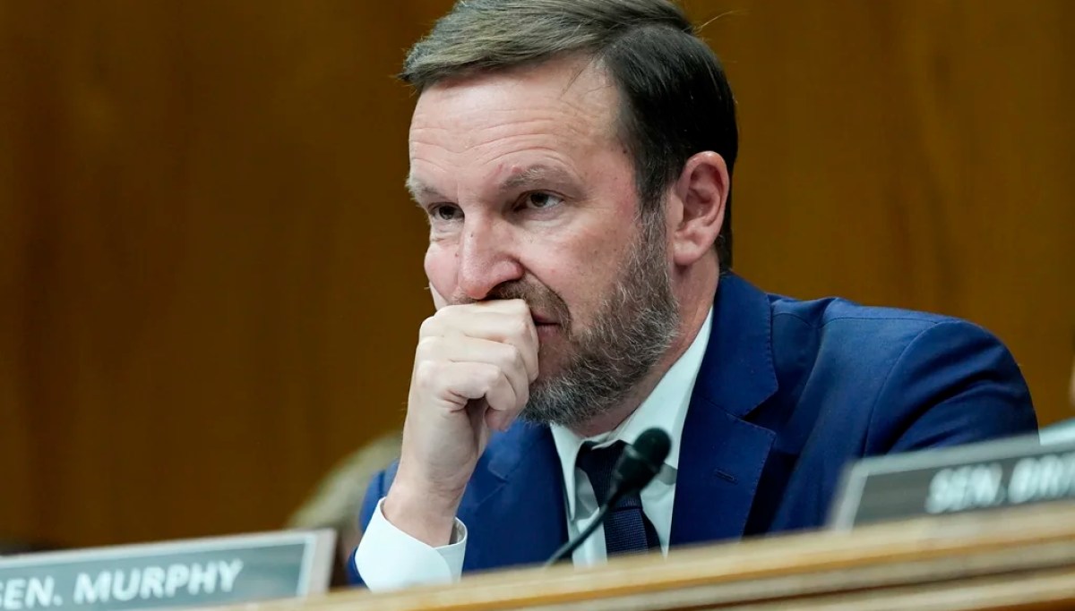 Sen. Chris Murphy says the Democratic Party isn't 'terribly credible ...