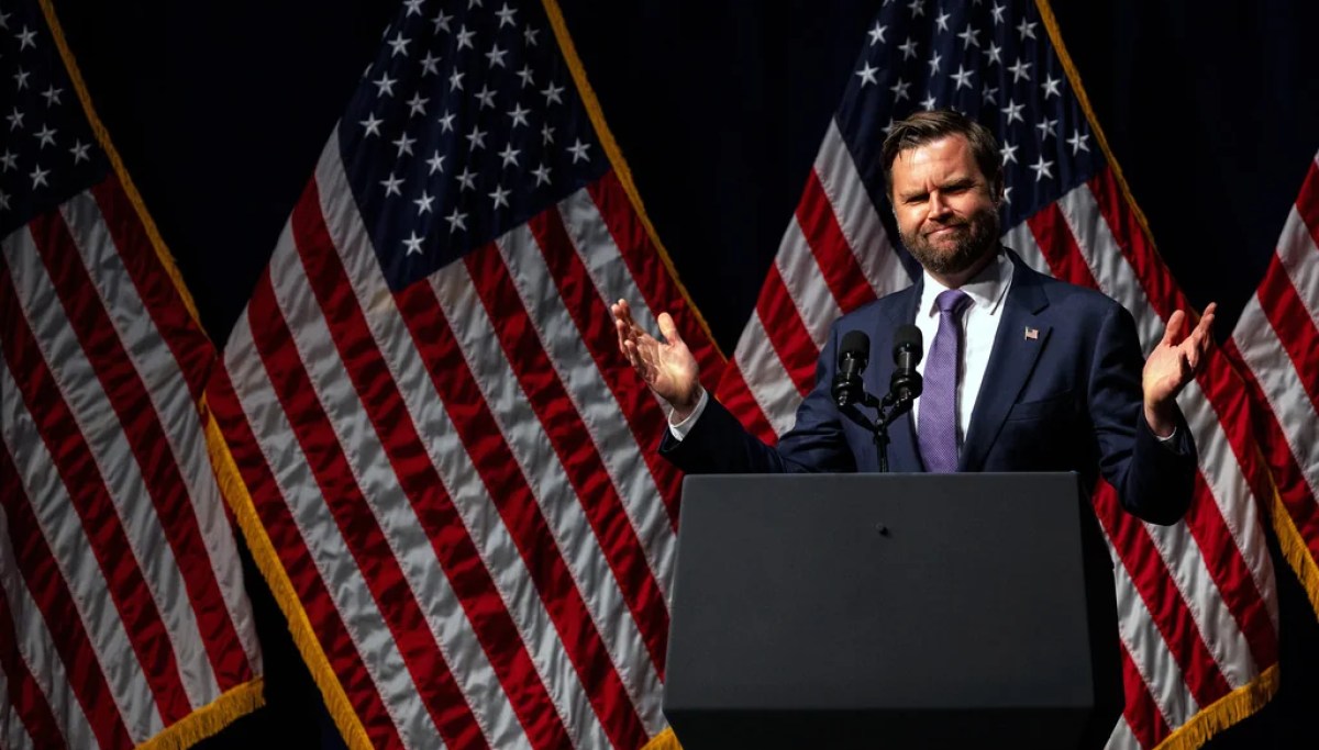 JD Vance flips middle finger, jokes about 'pink-haired' opponents ...