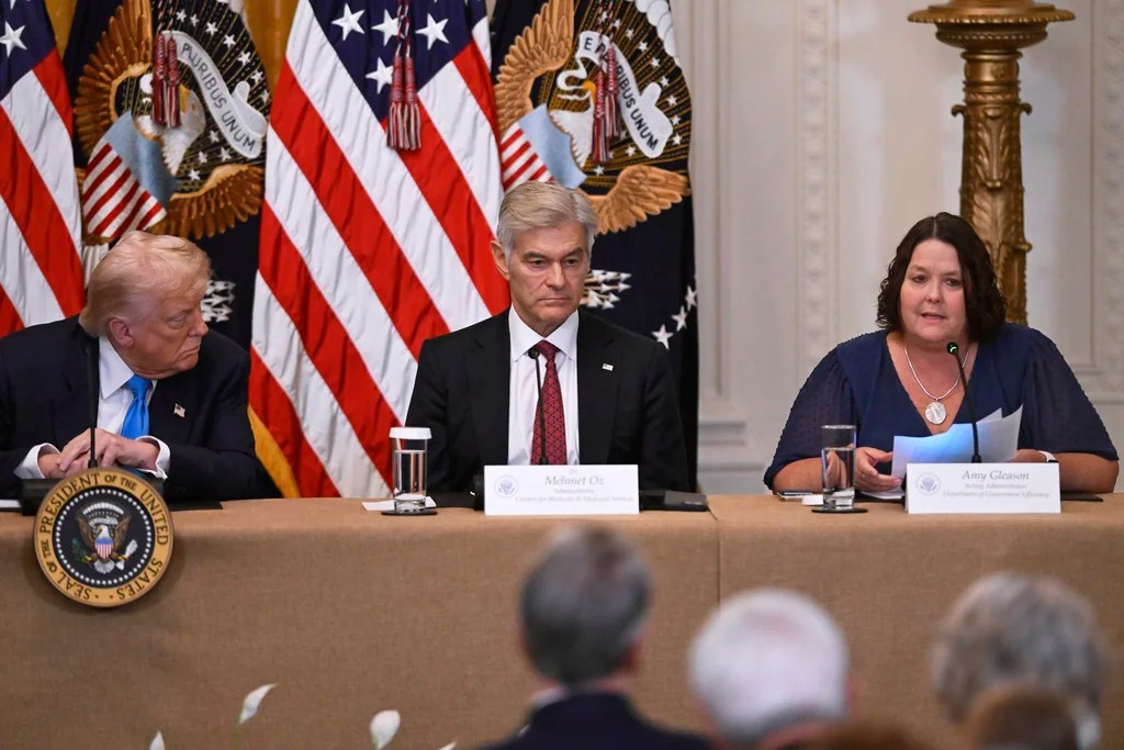 DOGE administrator Amy Gleason makes rare appearance at White House ...