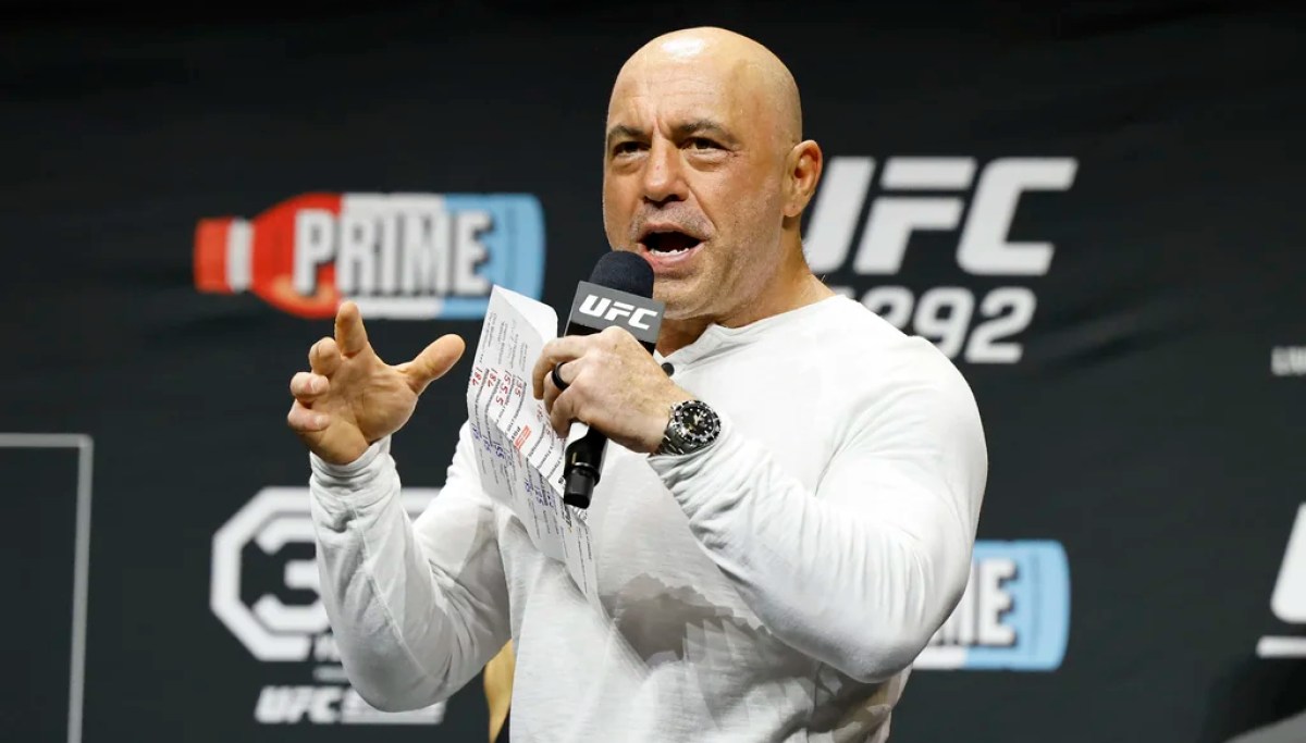 Joe Rogan condemns people 'cheering' for Trump's pre-election legal battles
