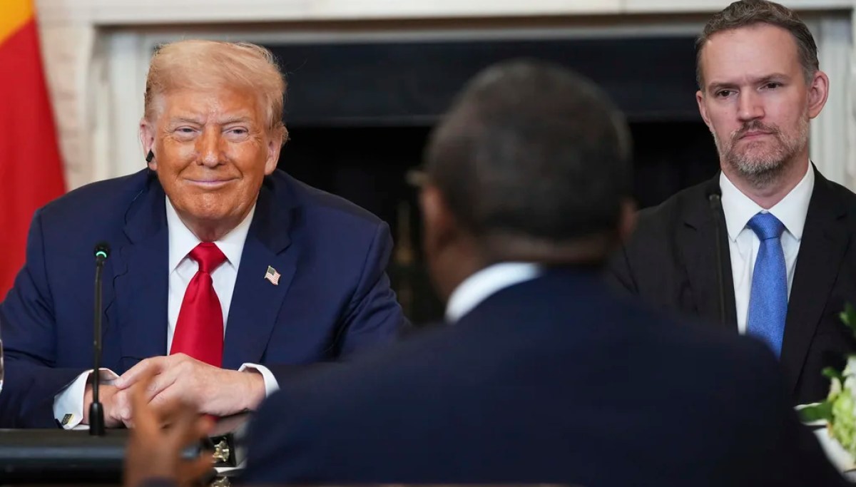 Trump celebrates IRS allowing churches to endorse political candidates