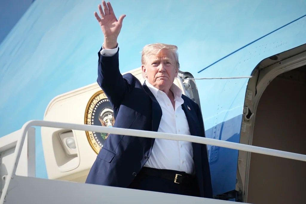 Alcohol industry warns of last call for boozy imports under Trump's tariffs