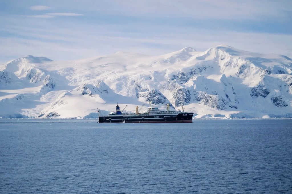 US research base in Antarctica evacuated in high-risk rescue