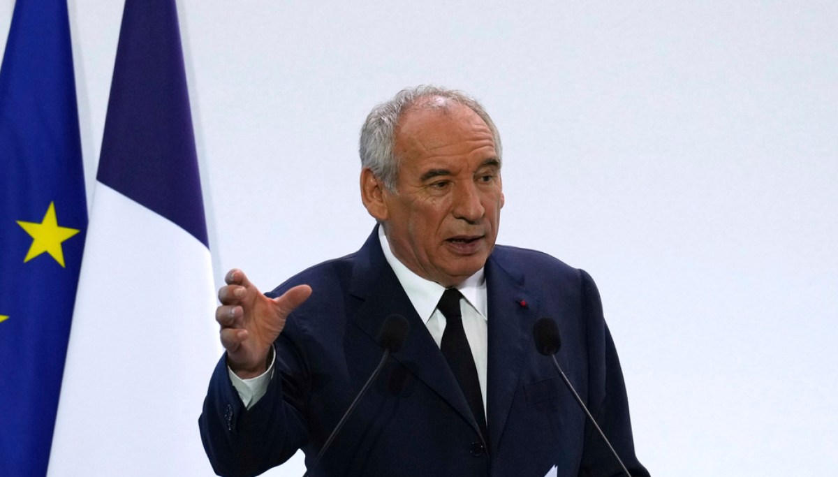 France's Bayrou offers up confidence vote - Washington Examiner
