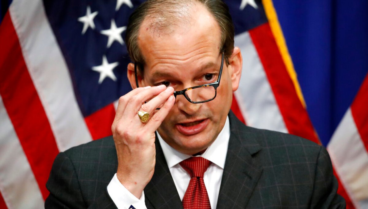 Architect of Epstein’s lenient 2008 plea deal to testify