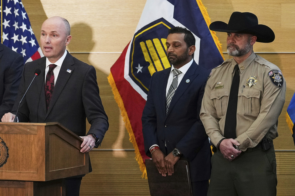 FBI praised for work on Kirk manhunt: 'It's very impressive'