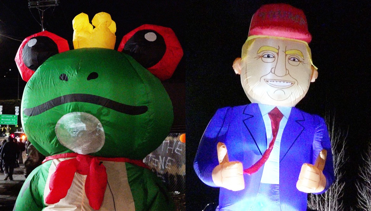 Battle of the inflatables: Portland ICE protests bring out streamers