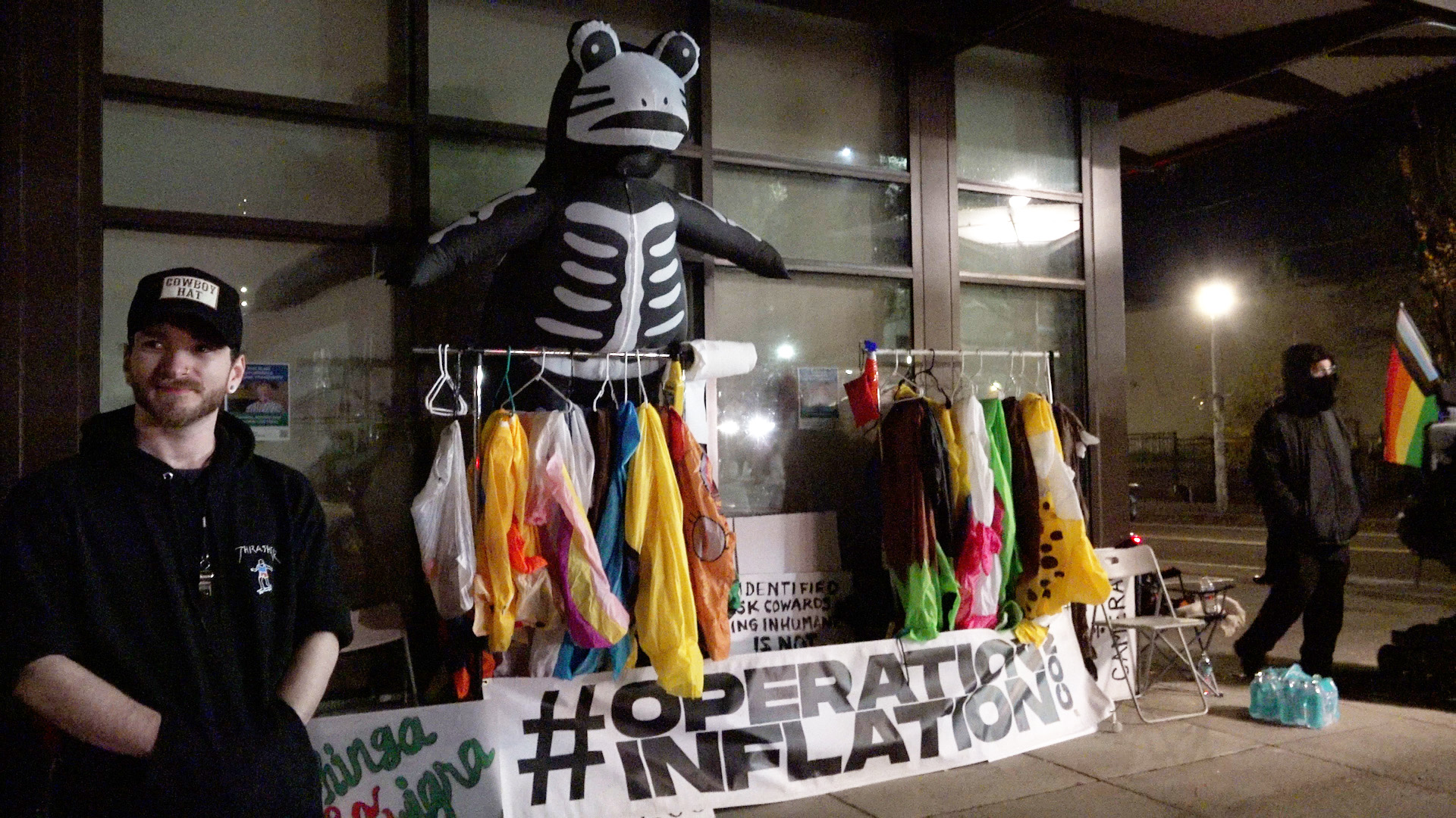 Battle of the inflatables: Portland ICE protests bring out streamers