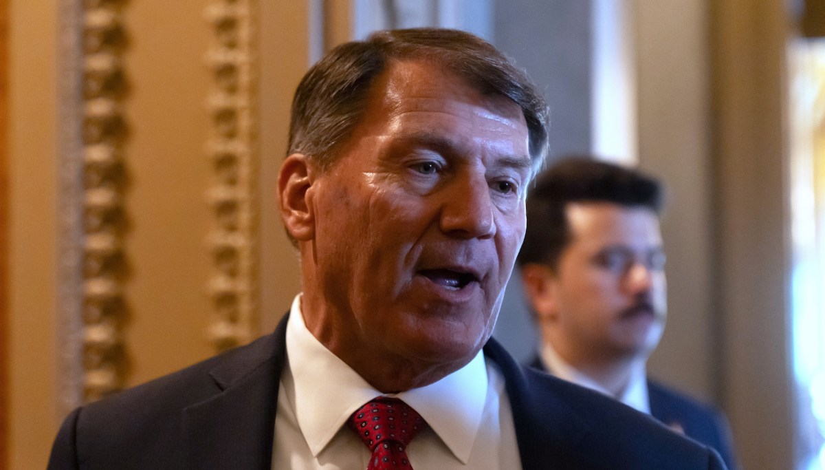 Mike Rounds planning post-holiday reelection announcement