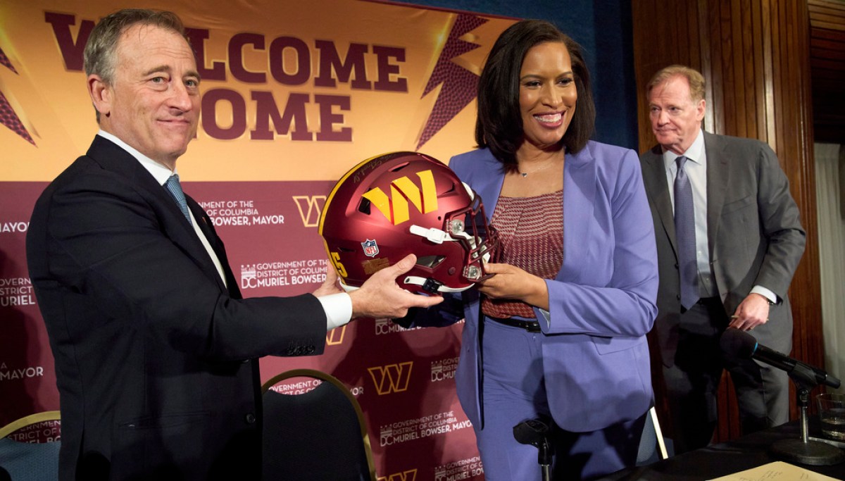 Commanders unveil classical design for RFK Stadium