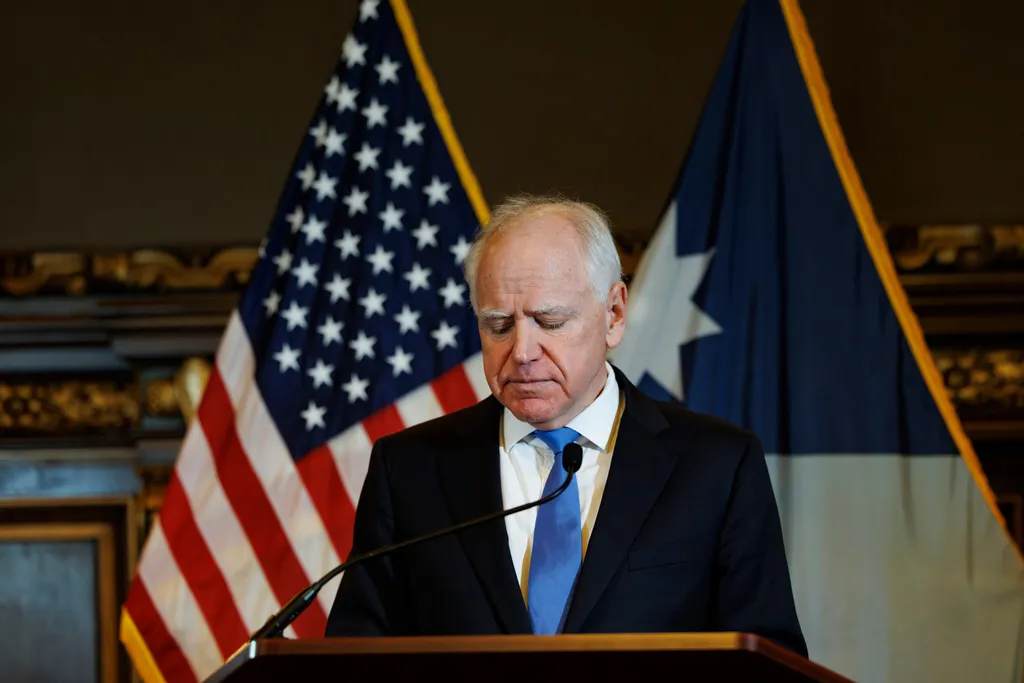 Tim Walz drops reelection bid for Minnesota governor