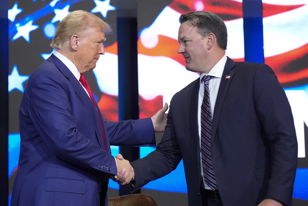 Burt Jones reaffirms Trump credentials after shake-up in Georgia ...