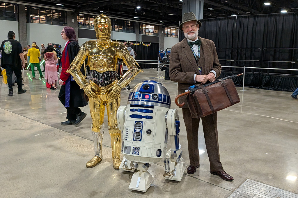 Heroes descend on DC for Awesome Con